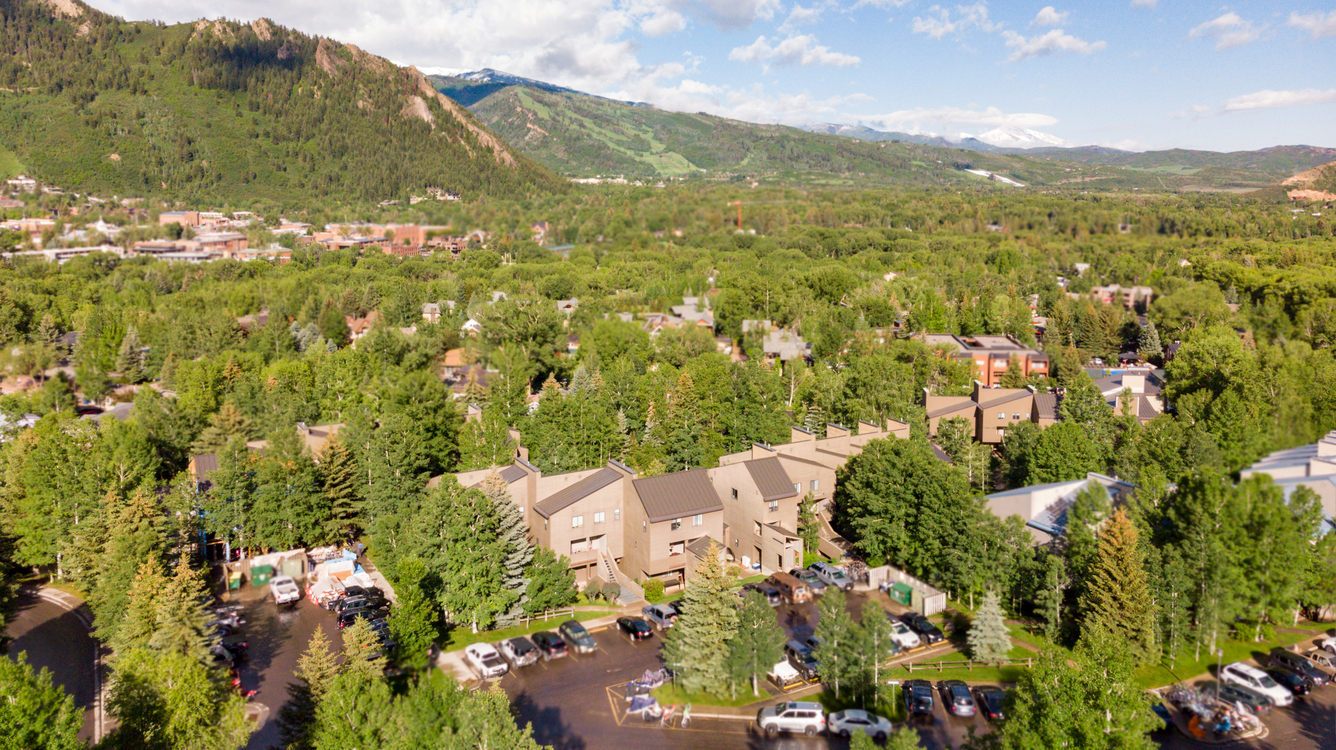 Aspen, Colorado Apartments | Centennial Apartments | Home