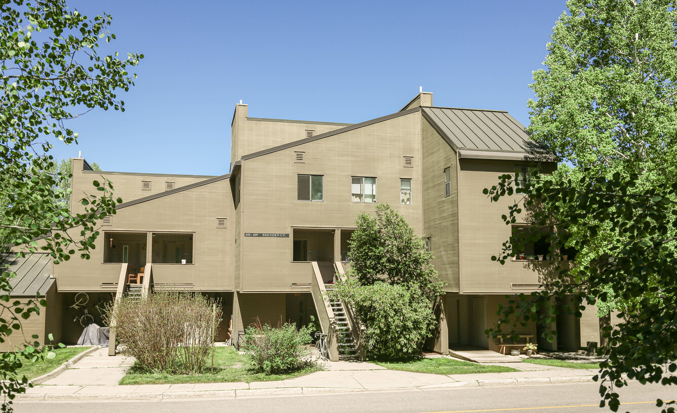 Aspen, Colorado Apartments | Centennial Apartments | Home